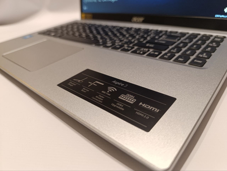 Ноутбук Acer Aspire 3