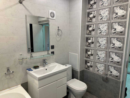 (К128809) Продается 4-х комнатная квартира в Яшнабадском районе.