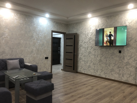 Срочна сдам квартиру метро айбек