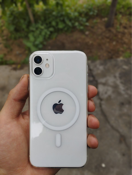 I phone 11 ideal  256 gb