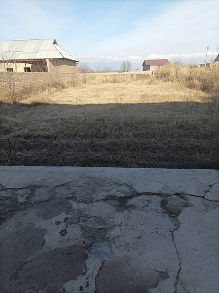 Ховли сотилади срочно навоий нарпай