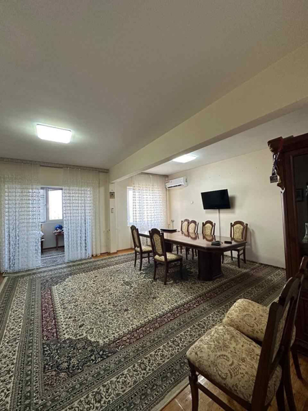 Продаётся Квартира Юнусабад 14кв 4/5/5