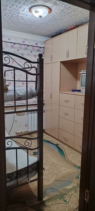 Srochno! Chilonzor tumanida 2 xonali kvartira sotilmoqda!