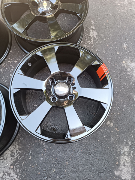 Red line jentra R 17 4/114 ideal boyalgan jentra lasettiga tayyor disk
