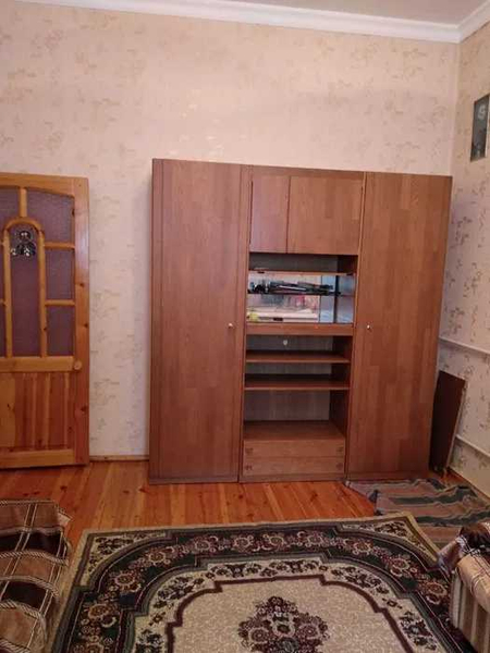 Продается двухкомнатная квартира в кирпичном доме 2 этаж