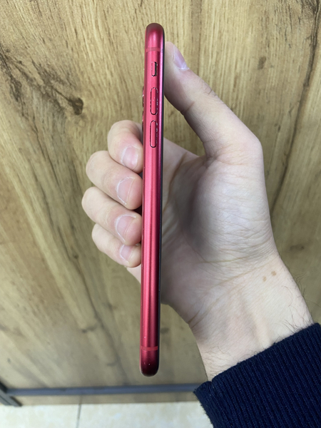 Iphone 11 kerdit va nasiya savdoga beriladi
