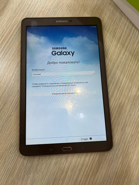 Планшет samsung galaxy TAB E