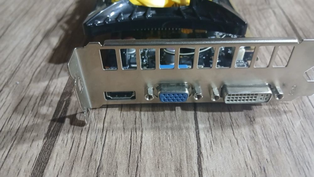 Продаётся видеокарта AX-GT440/2GSD3P8CDI