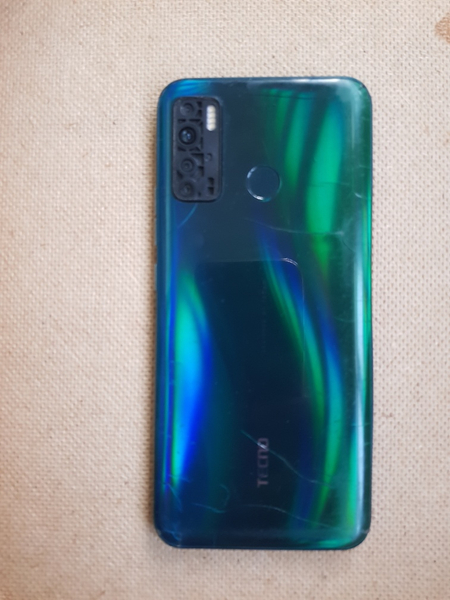 Tecno camon 15air 3/64gb