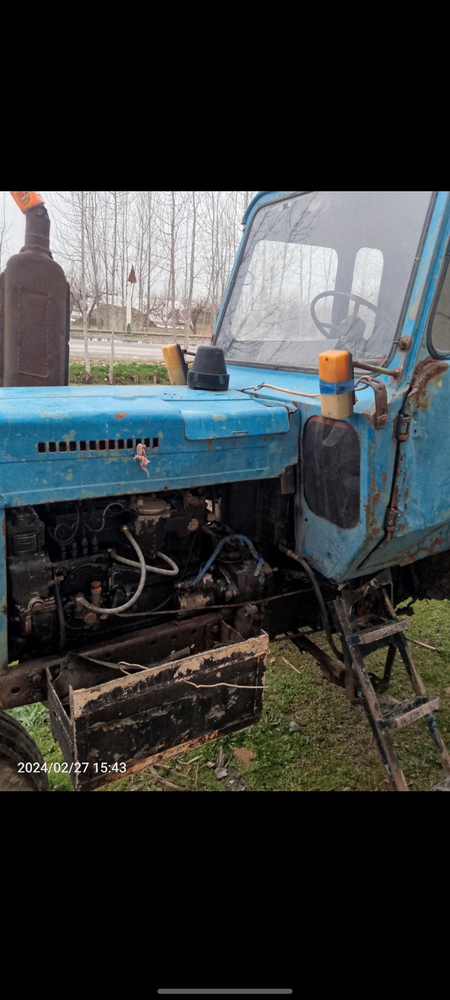 Belarus MTZ 80 sotiladi