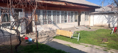 Uchastkaga 1 ta őģil bola qőyaman