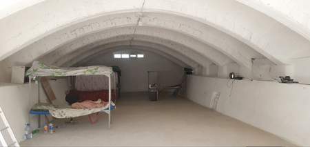 2 нежилые помещения по 150 м²