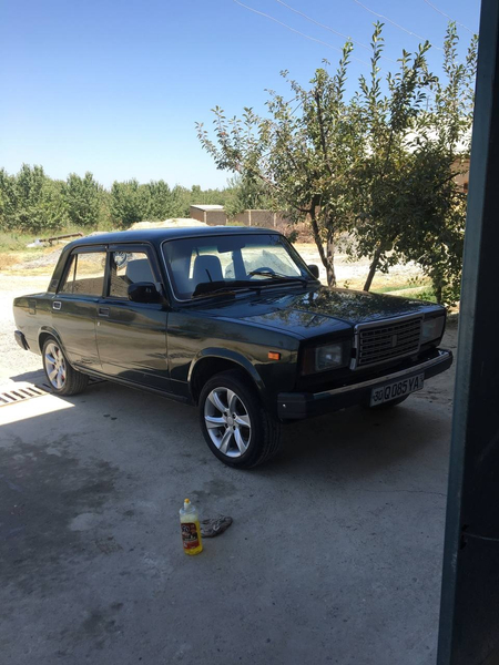21 07 sotiladi injektor