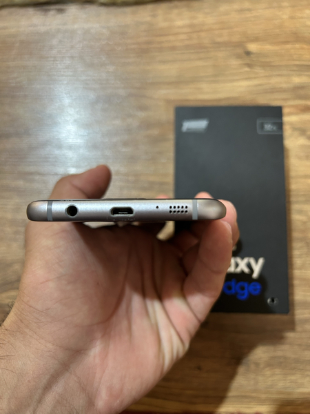 Samsung Galaxy S7 Edge Черный