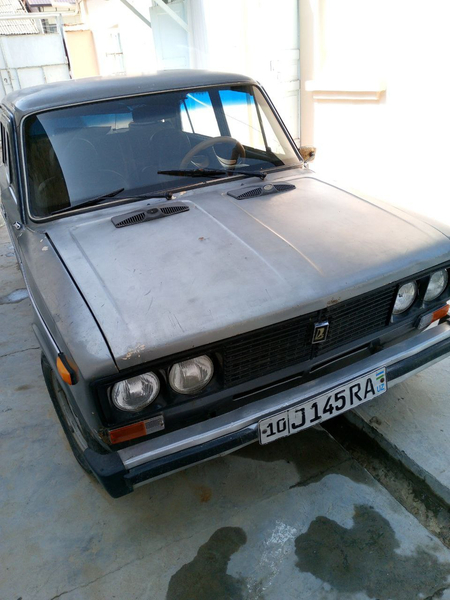 Vaz 2106 holati yaxshi mator moy yemidi gaz balon bor ruxsati bilan