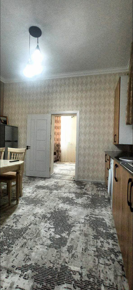 Продаётся на Мирабаде  Дом 2 сотки  с мебелью техникой ремонт хороший