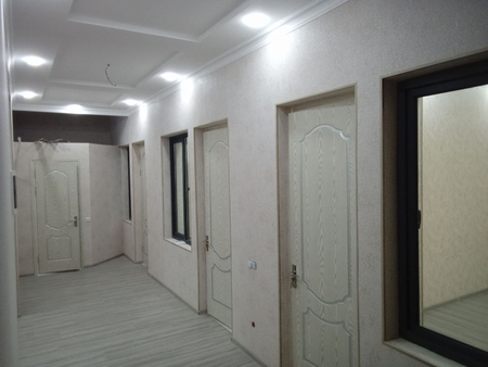 Hovli sotiladi 2.5 sotiq