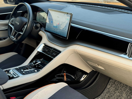 BYD Song Plus Hybrid (Gibrid) srochna sotiladi