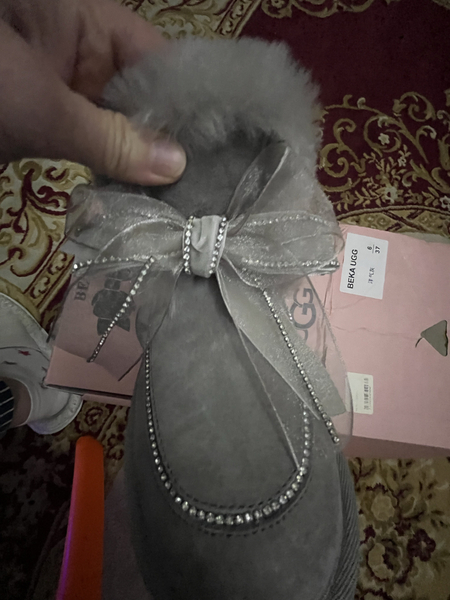 Женские ботинки