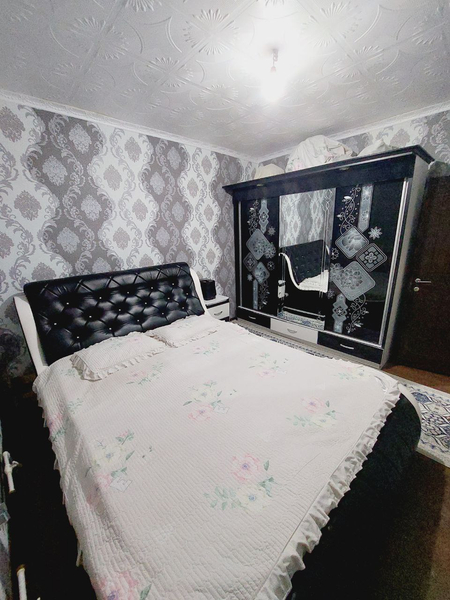 Срочно 3 хоналик кв сотилади