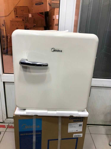 Мини холодильник Midea. Габариты : (49×47×45]  Доставка.