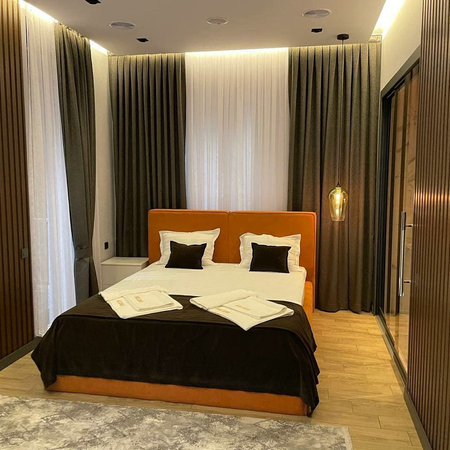 Miami pent haus v Charvake
