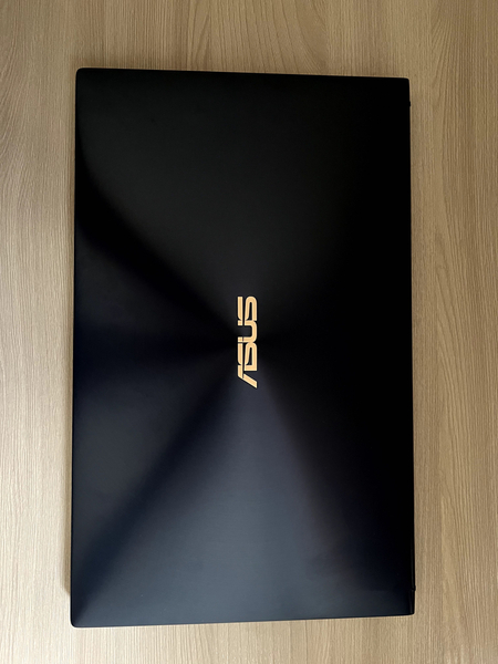 Ноутбук Asus Zenbook 15 UX534
