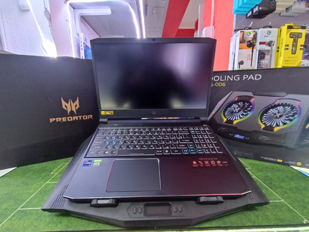 Acer Predator Helios 300