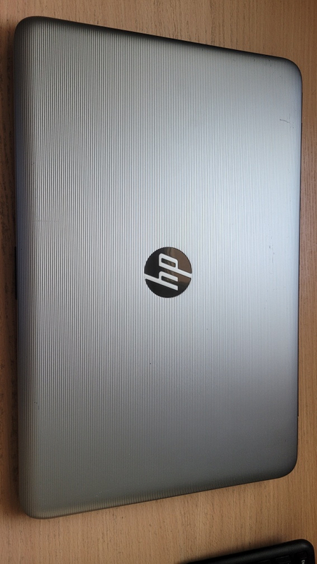 Hp noutbuk sotiladi