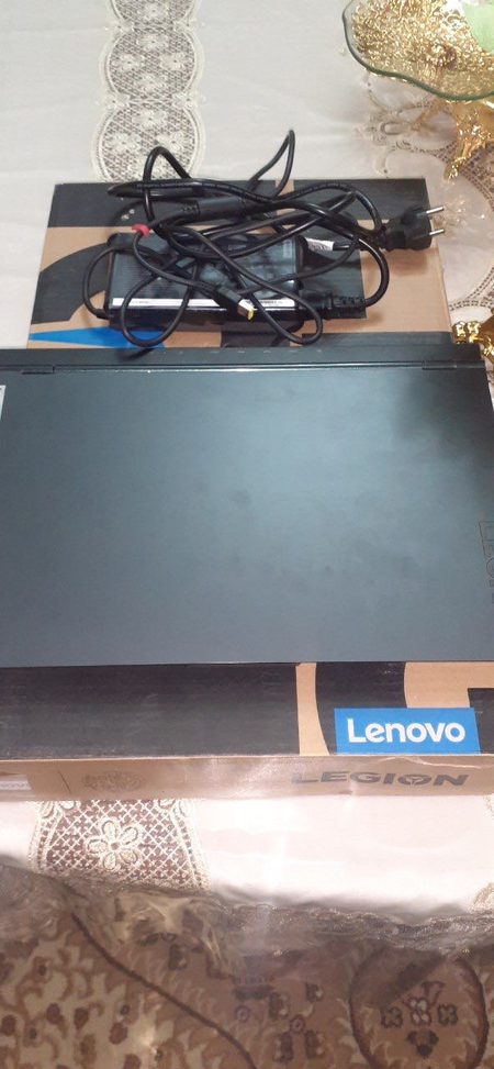 Lenovo computer sotiladi