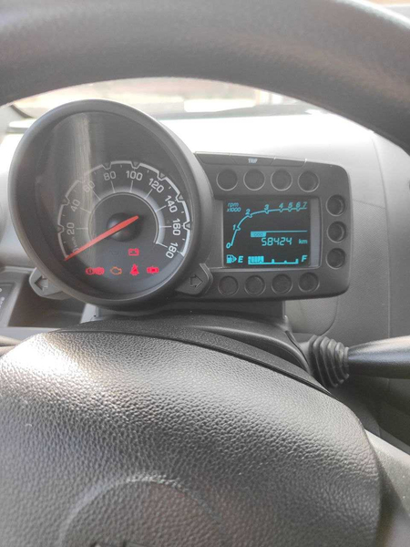 Spark sotiladi holati a`lo. Kraskasi yoq. 59 000 km.