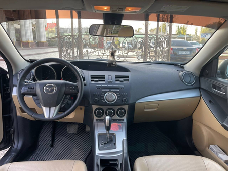 Mazda 3 2009 yil