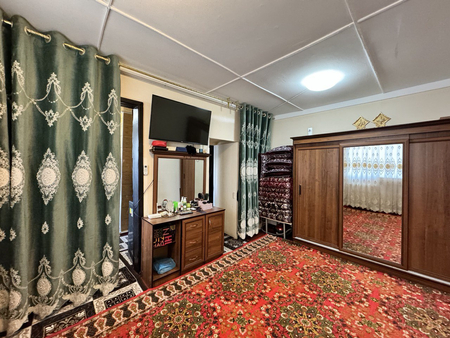Продажа 1ком. ЯнгиХаетский район.Спутник-2. Ориентир  -5 станция метро