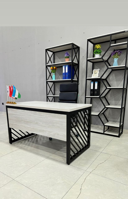 Loft Stol va stular