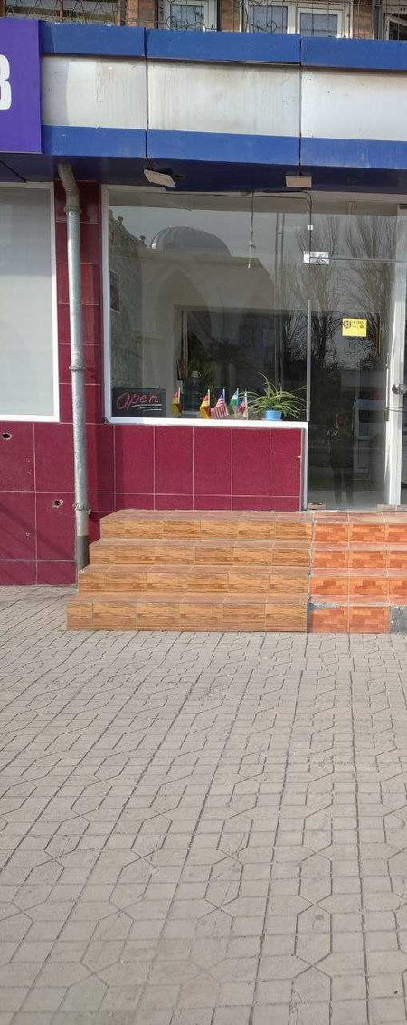 СРОЧНО сдаётся в аренду коммерческое  помещение