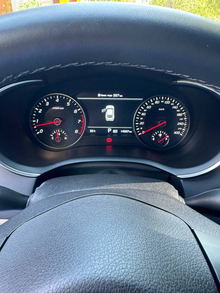 Prodayotsa kia Stinger