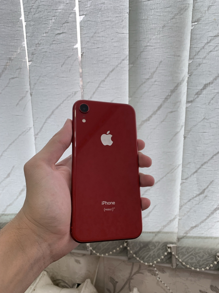 iphone xr red ideal