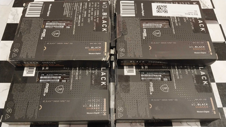 Четыре Новых SSD NVMe M.2 Western Digital WD_BLACK SN850X 1TB. 7300MBs