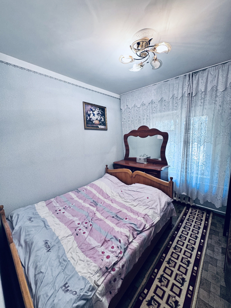 Продажа 4 ком кв. 3-этаж. Массив Ахмад Югнакий ( ттз )