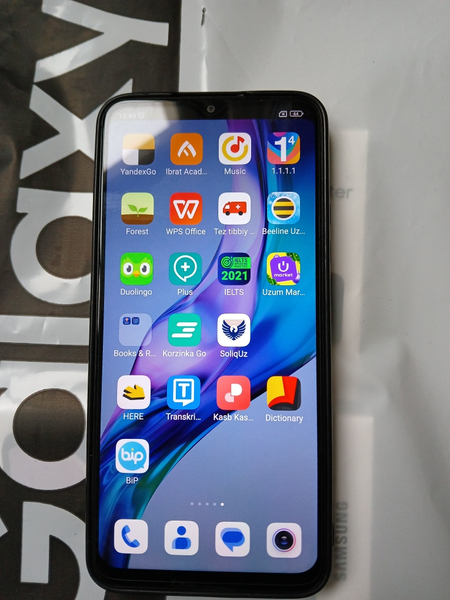 Redmi 9 4/64Gb li pul kerak