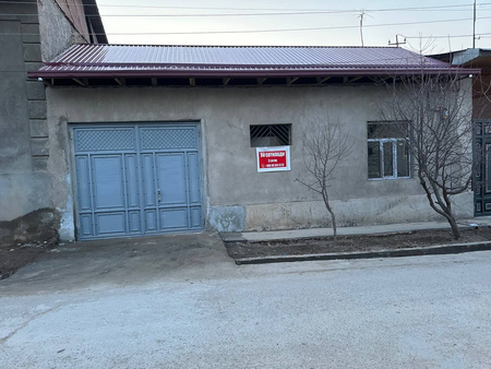 Uy srochna sotiladi