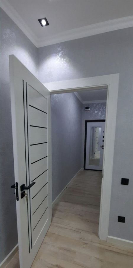 Продается 1/3/5 квартира Ахмад Югнаки.