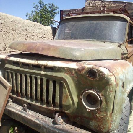 Gaz 52 sotiladi kuzov rama