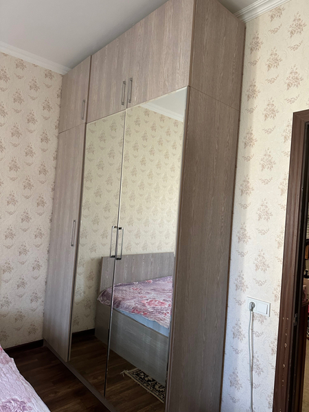 Продам качественную кровать и шкаф