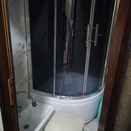 Sergelida ayol qizlarga kvartira