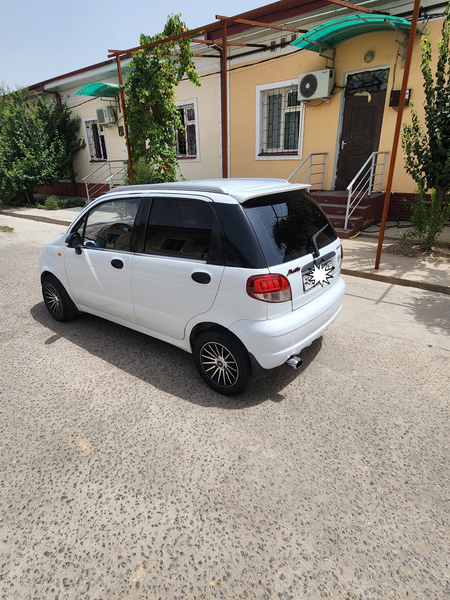 Matiz sotiladi navarotlari bor
