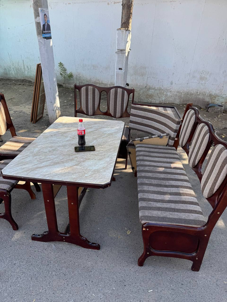 Kuxinniy mebel ugalok holati zoʻr