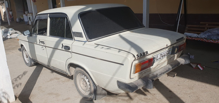 Jiguli Vaz 2106 .