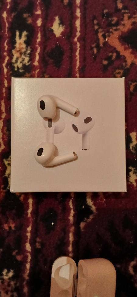 AirPods Taza halatta