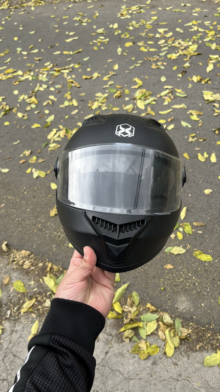 Продаётся два шлема по цене одного